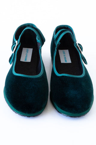 women – Lost & Found