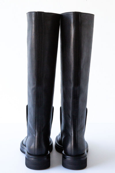 Era/005 Boot – Lost & Found